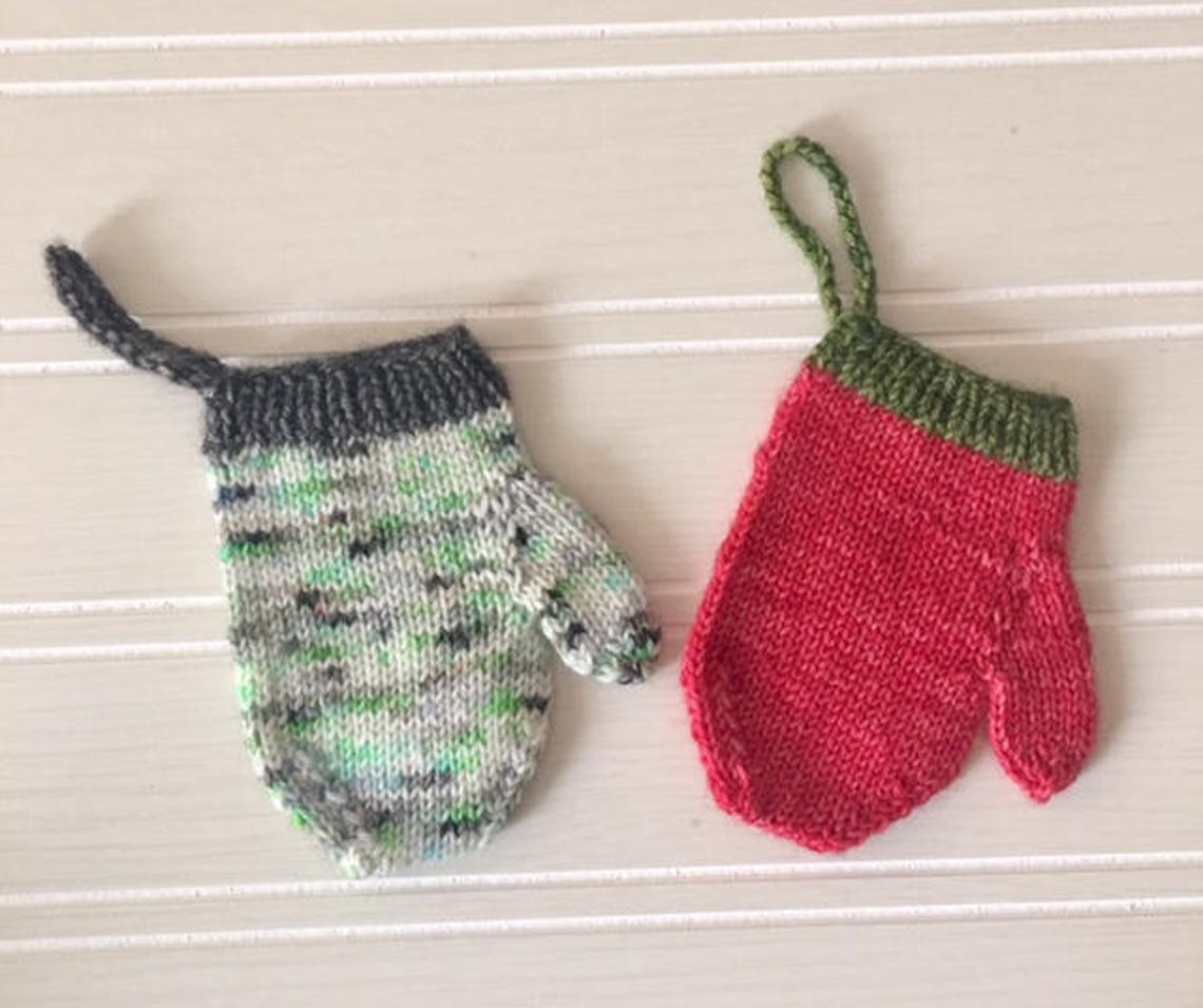 Knitted Mini Mitten PATTERN - Etsy