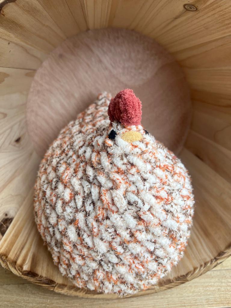 Mama Hens (including 1 Chick!) - Etsy