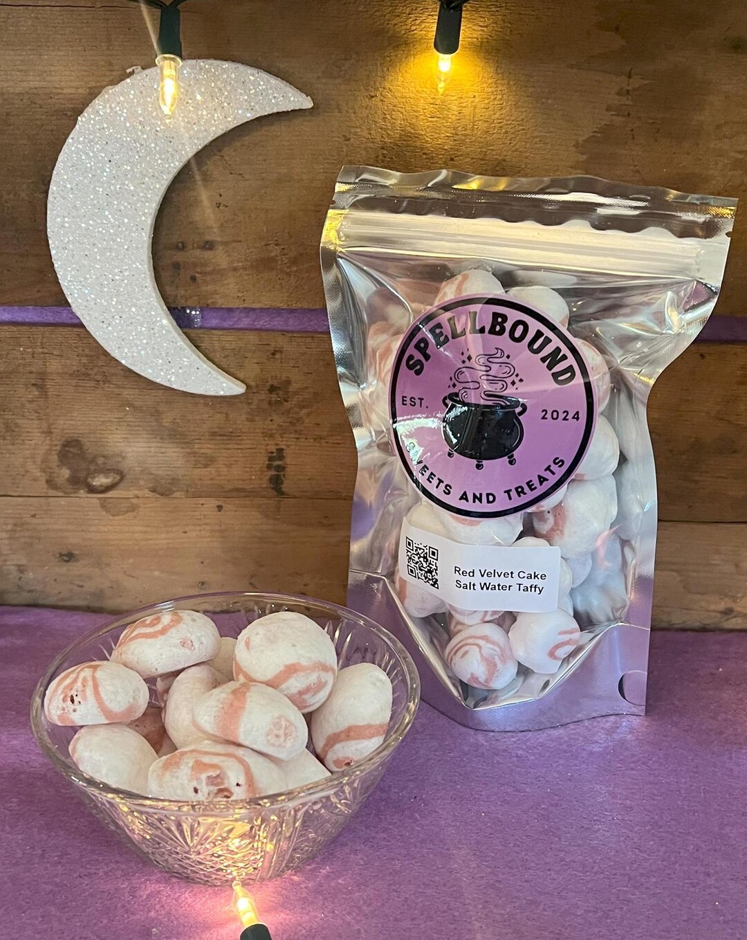 Red Velvet Cake Salt Water Taffy Freeze Dried Candy - Etsy