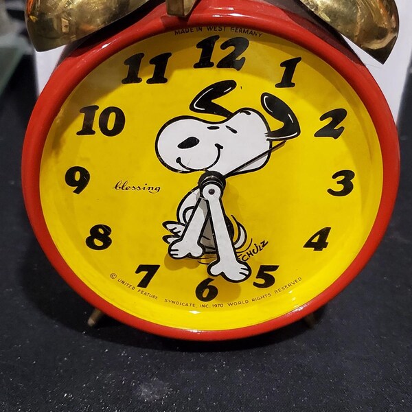 Snoopy Clocks - Etsy