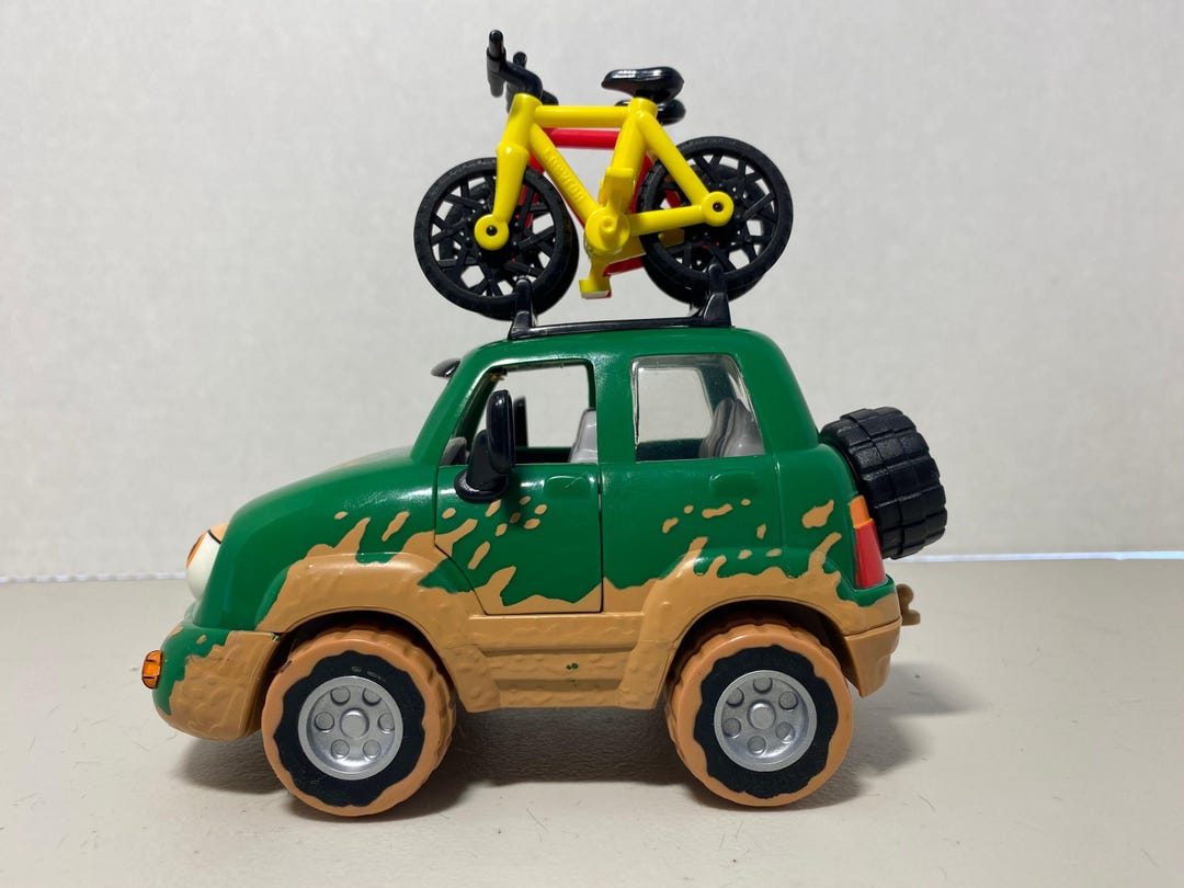 1996 Chevron Cars - Freddy 4-wheeler With Bikes. - Etsy
