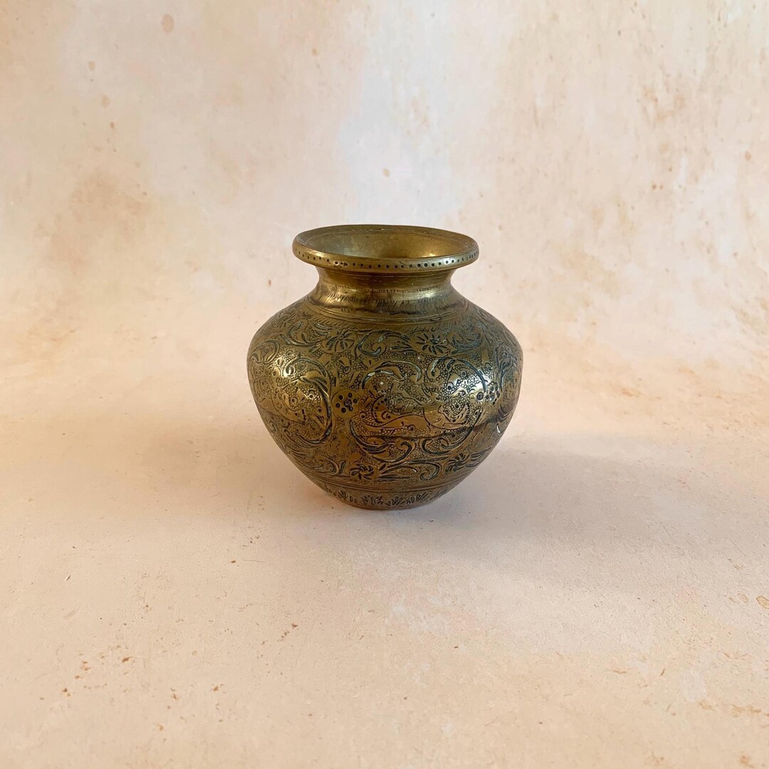Vintage Traditional Indian Brass Lota | Hindu Kalash Vase | Handcrafted ...