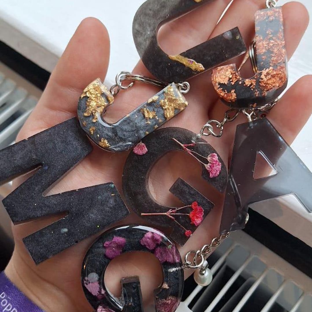 Black Resin Alphabet Keychains - Etsy