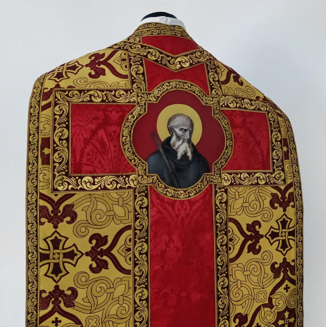 Traditional Roman Chasuble Set - Gold Liturgical Vestment With Stole ...
