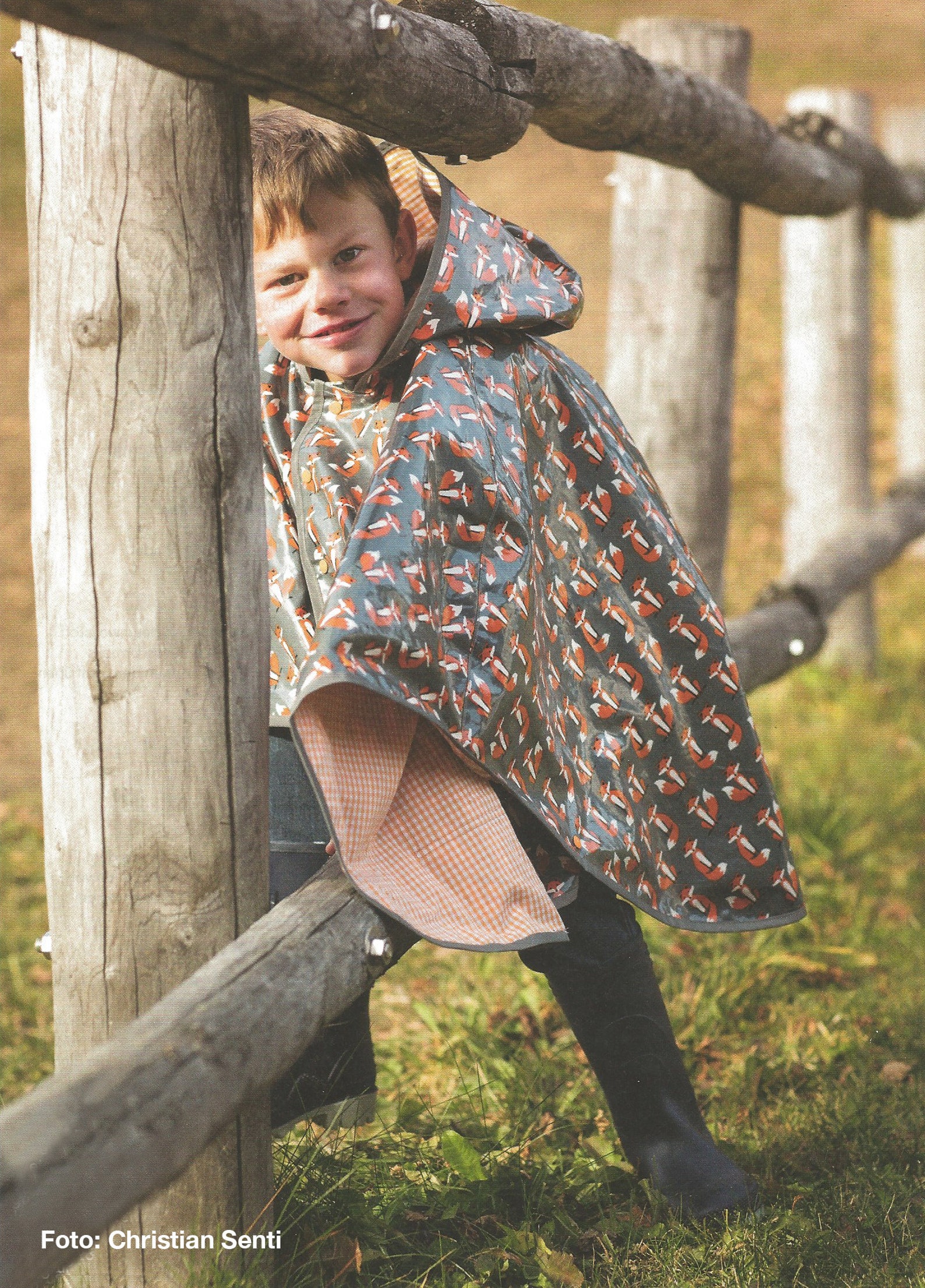 Rain Poncho Pattern and Sewing Instructions in German for Children ...