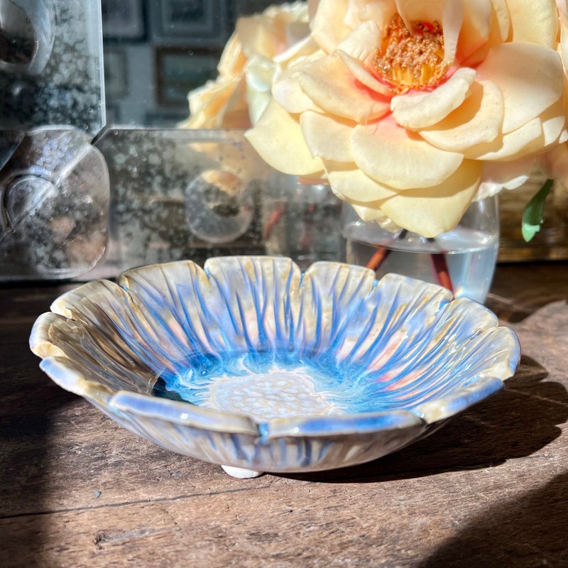 Ceramic Flower Bowl - Etsy