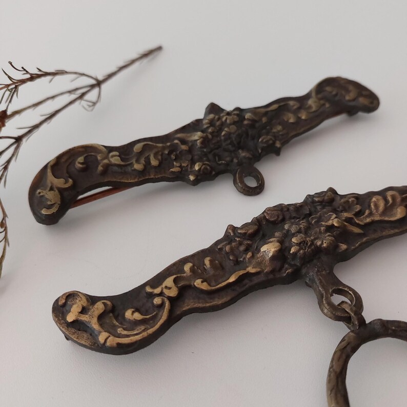 Perchas vintage de latón escandinavo para tapices - Herrajes con ...