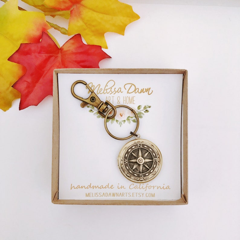 Keychain Locket / Locket Keychain / Mens Locket / Compass - Etsy