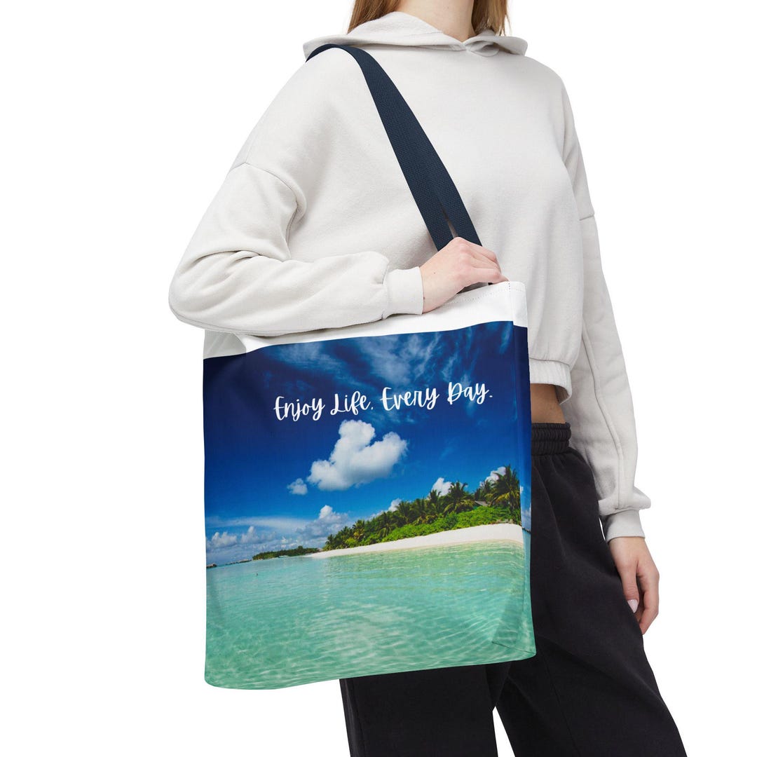 Beach Scene Tote Bag: Summer Travel Bag - Etsy