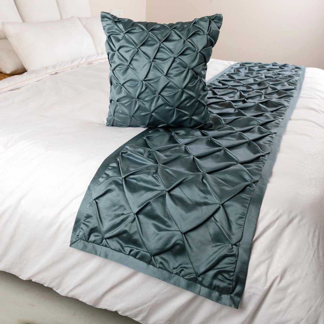 King / Queen / Twin Bed Runner With Decorative Throw Pillow Cover, Teal ...