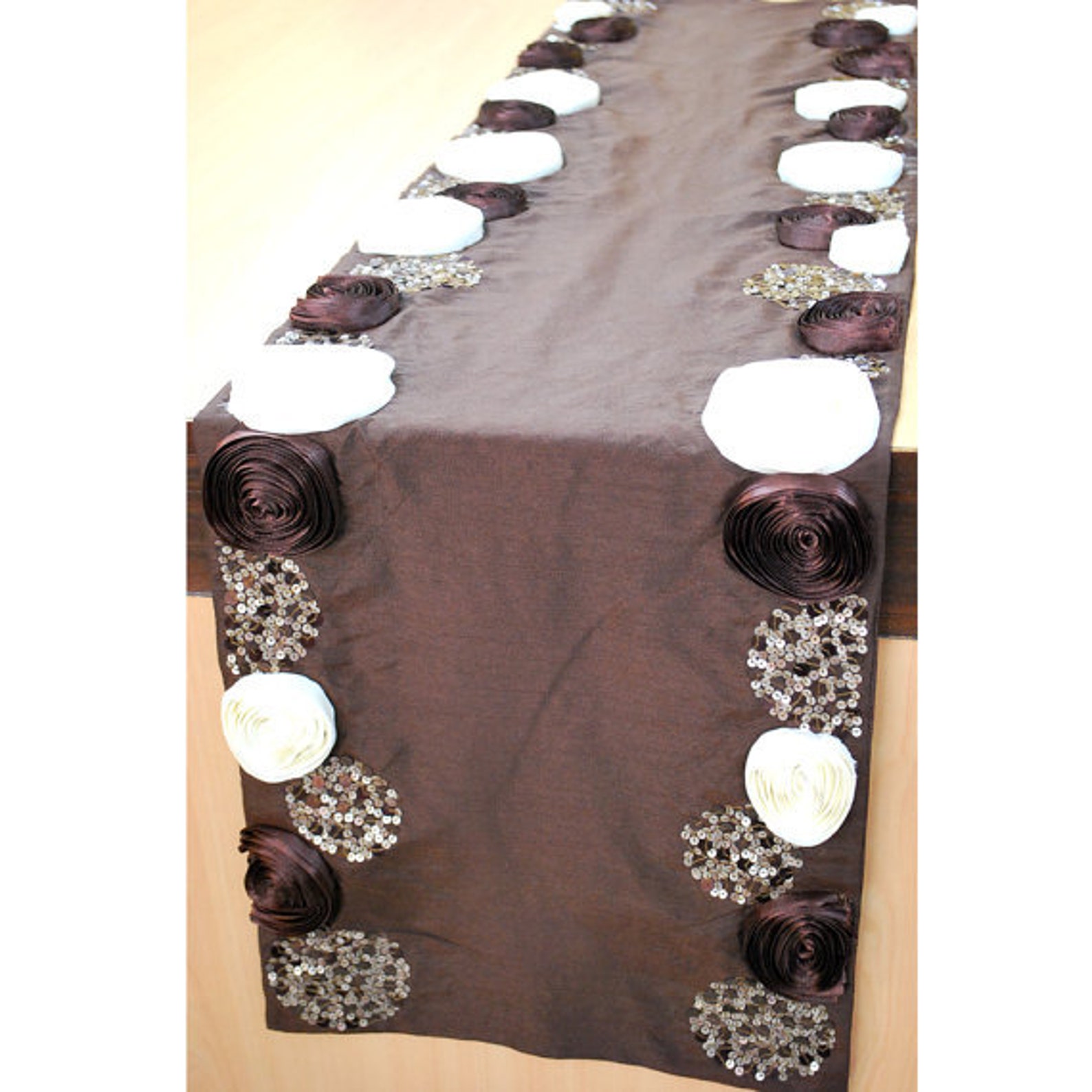 Available in 11 Sizes, 4, 6, 8 or 10 Seater Decorative Table Runner ...