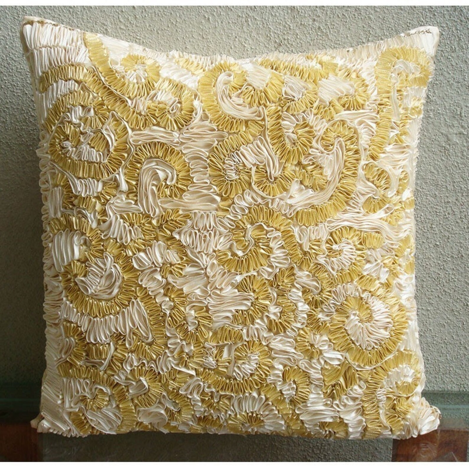 Designer Gold Sofa Throw Large 24"x24"/26"x26", Art Silk Euro Sham ...