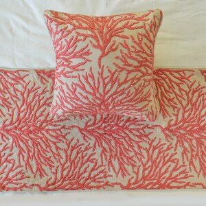 King / Queen / Twin Coral Bed Runner With Matching Pillow Cover Set ...