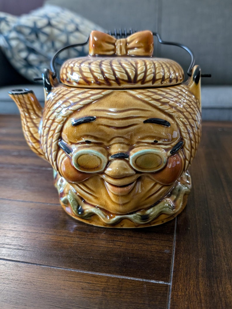Old Granny Teapot, Japan in the 1970's - Etsy