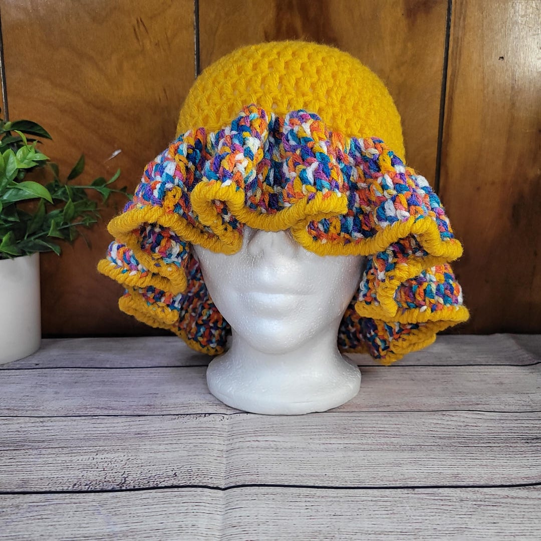 Crochet Wavy Brim Bucket Hat: Handmade Summer Party Accessory - Etsy
