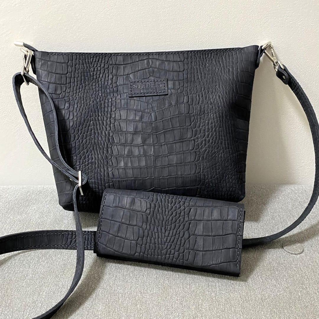 Handmade Leather Shoulder Bag and Laptop Sleeve, Elegant Tote for Work ...