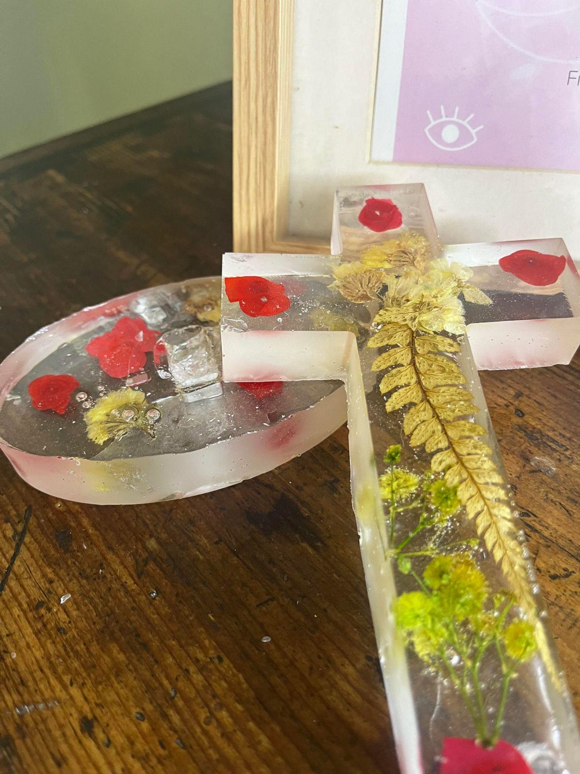 Resin Crucifix and Stand With Dried Flowers Memorial Spiritual Gift ...