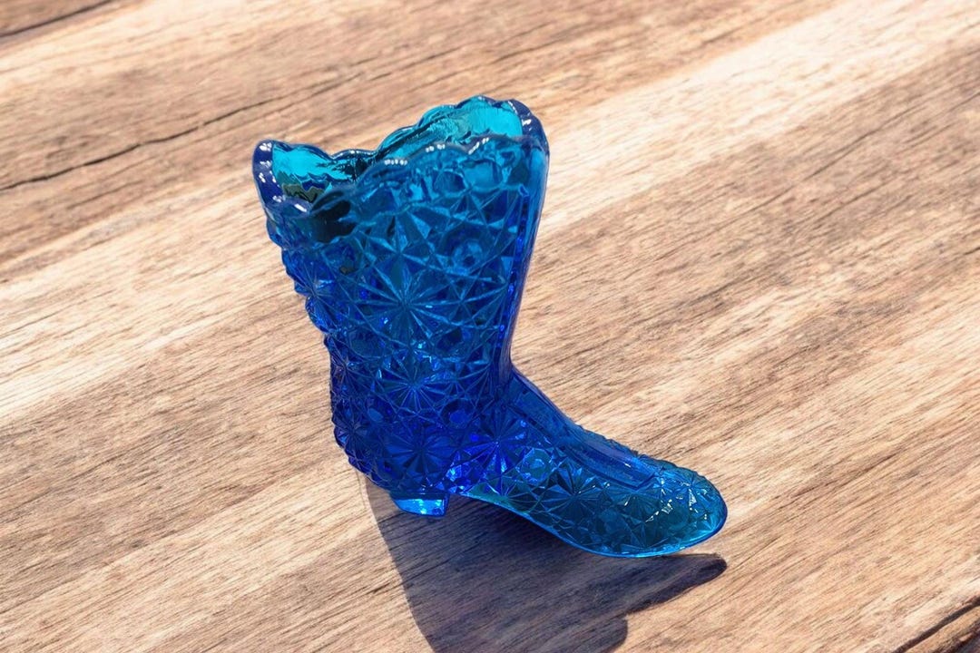 Vintage 1960’s Art Glass Fenton Cobalt Blue Daisy & Button Boot Has ...