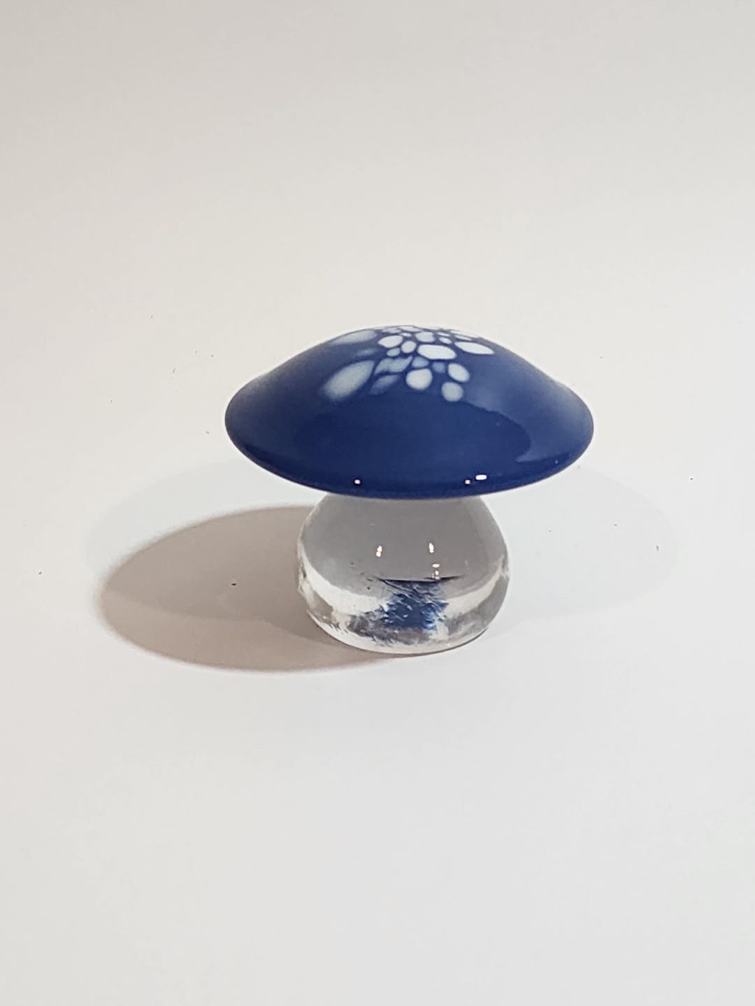 Signed Orrefors Crystal Art Glass Mushroom Paperweight. Stands 1.75 ...