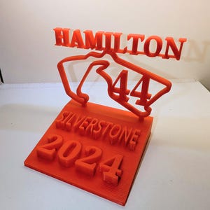 Hamilton 44 Silverstone 2024 Mini F1 Trophy Celebrate Lewis Hamilton's ...