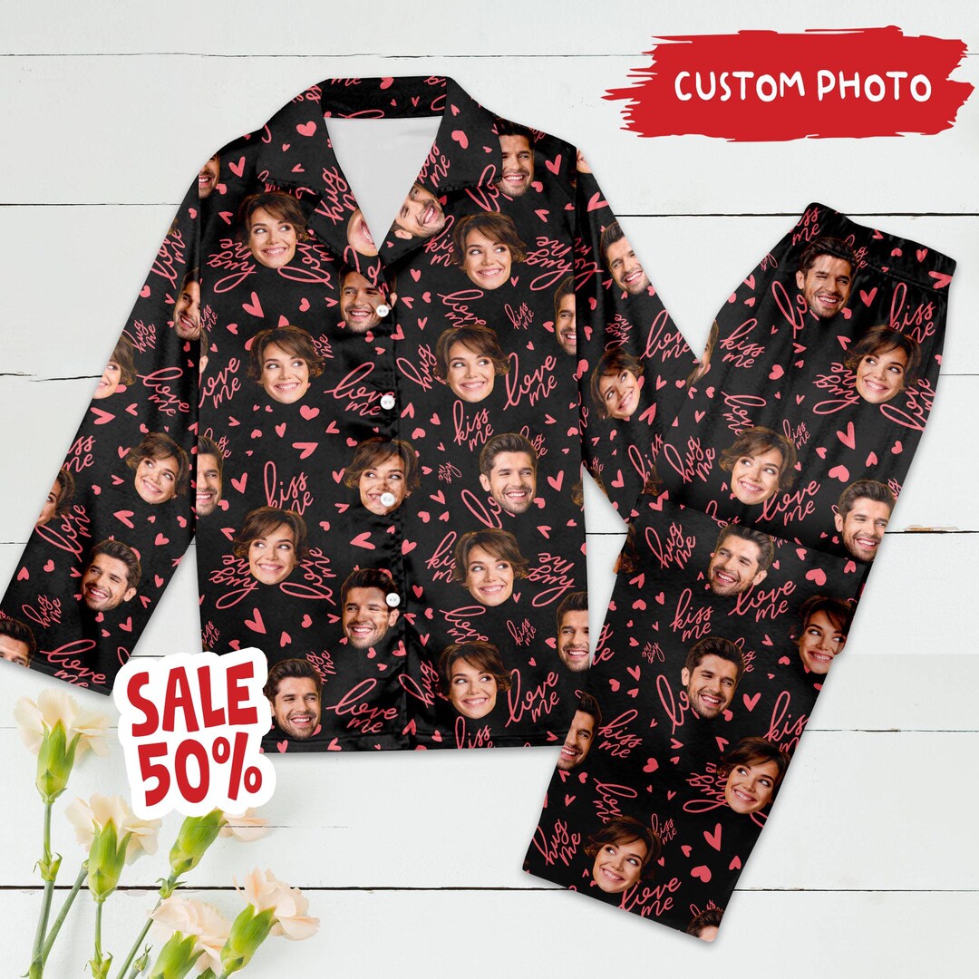 Personalized Kiss Me Pajamas Set, Customized Hug Me Pajamas, Valentines ...