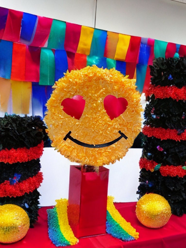 Smile Piñata - Yellow Pinata - Emoji Piñata - Etsy