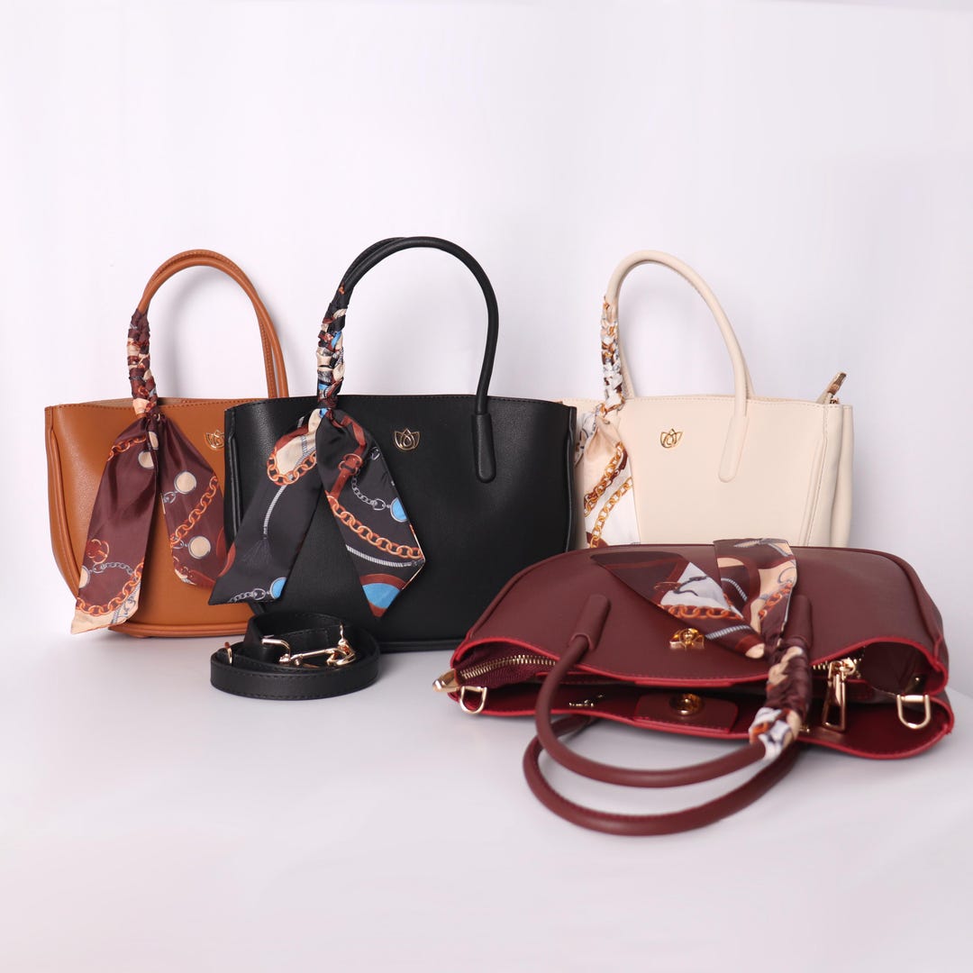 Black Leather Handbags for Women | Handmade Black Shoulder Purses With ...