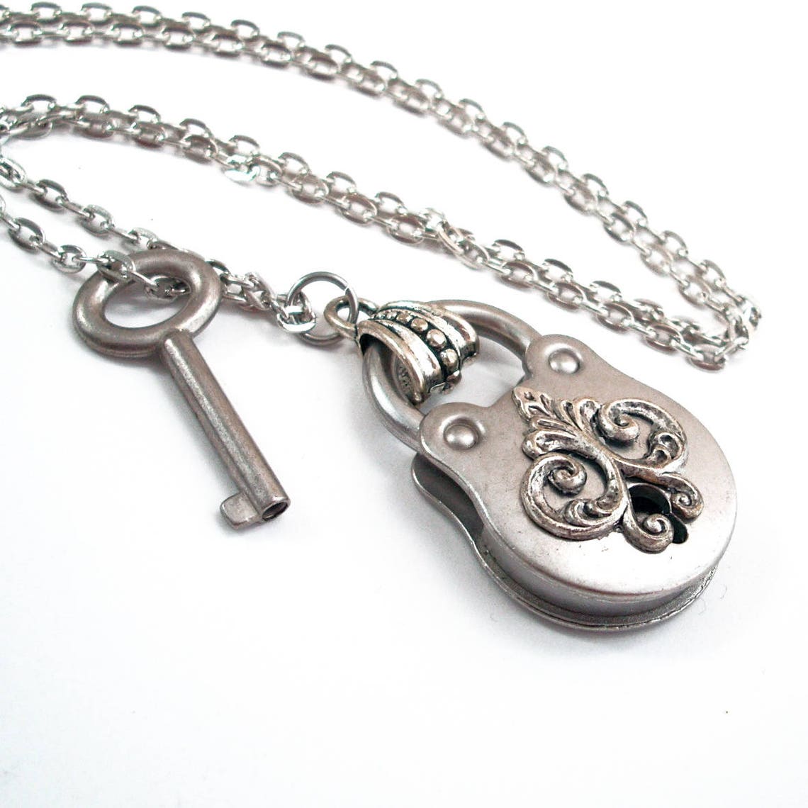 Victorian Style Working Padlock Lock Pendant | Etsy