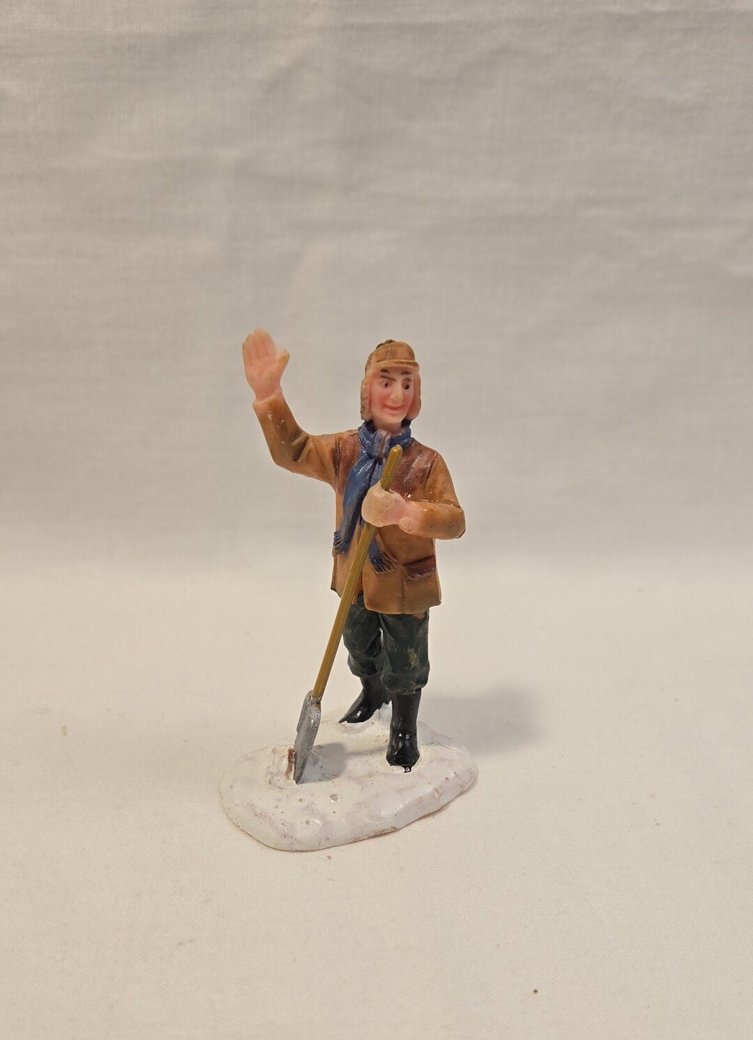 2006 Lemax Clearing the Walk ~ Pre-owned Collectible Figurine #62273 - Etsy