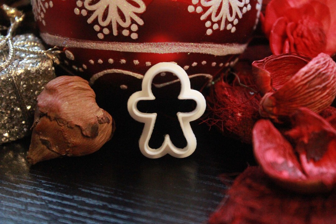 Set of 4 Gingerbread Man Polymer Clay Cutters, Christmas Gingerbread ...