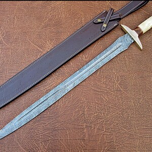Hand Forged, Custom Damascus Steel Sword 33 Inches, Full Tang, Vikings ...