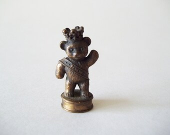 Bear with crown | Etsy