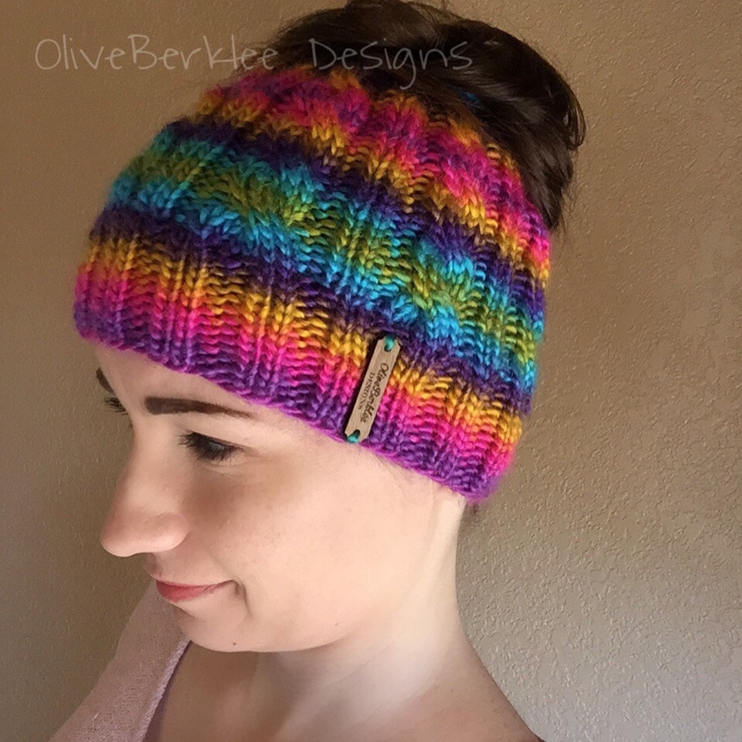Knit Messy Bun Beanie: Cable Knit Ponytail Hat - Etsy