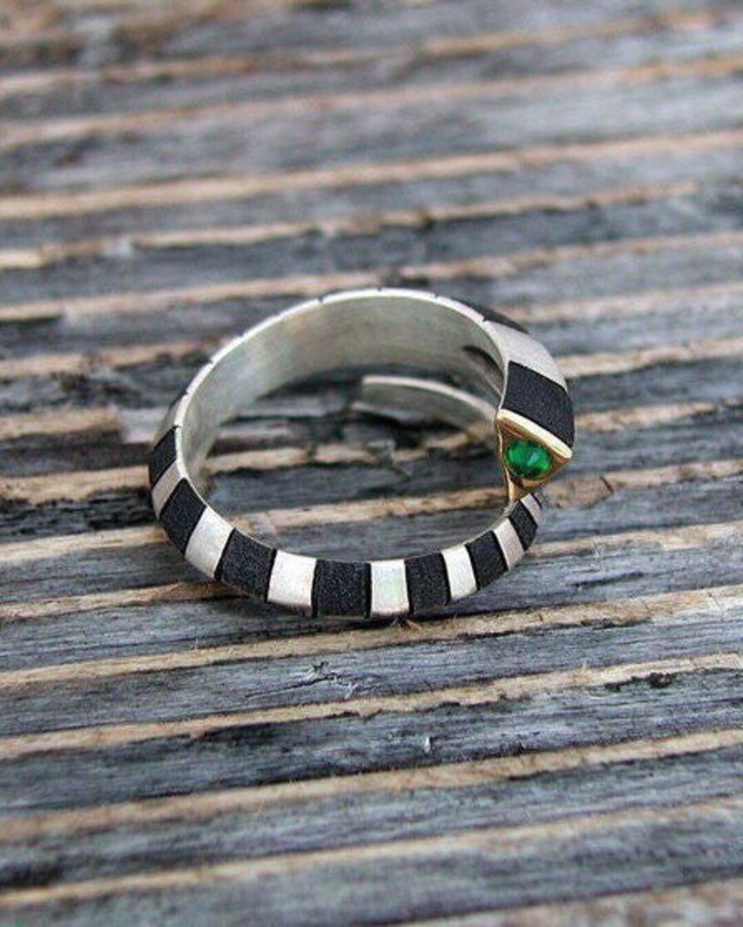 Cleopatra Snake Ring With Flush Set Emerald in 18K Gold and Silver - Etsy