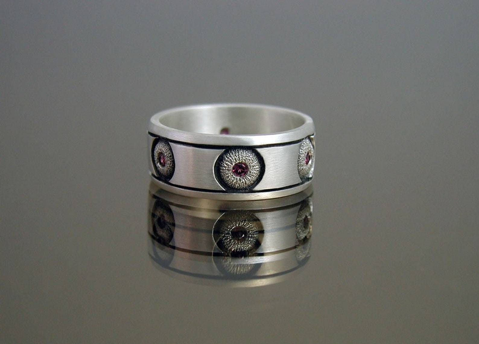 Wedding Anniversary Mother Grandma Ring With 6 Garnets Flush - Etsy