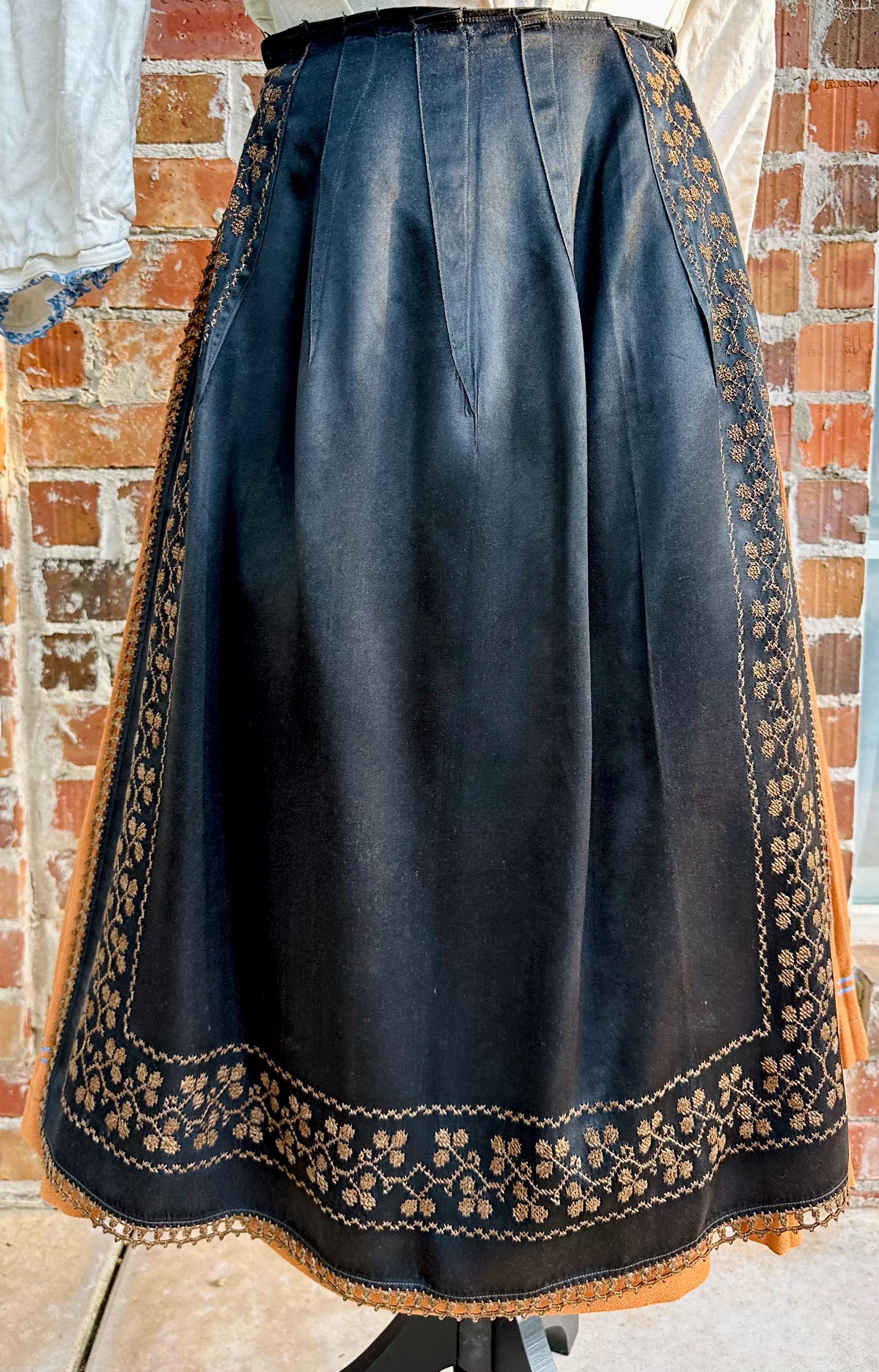 Complete Girl's Kroj From Štrba, Slovakia - Etsy