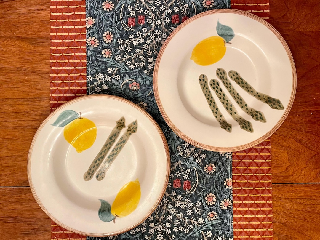 Laurie Gates 2 Large Plates/bowls, Hand Painted With Lemons - Etsy