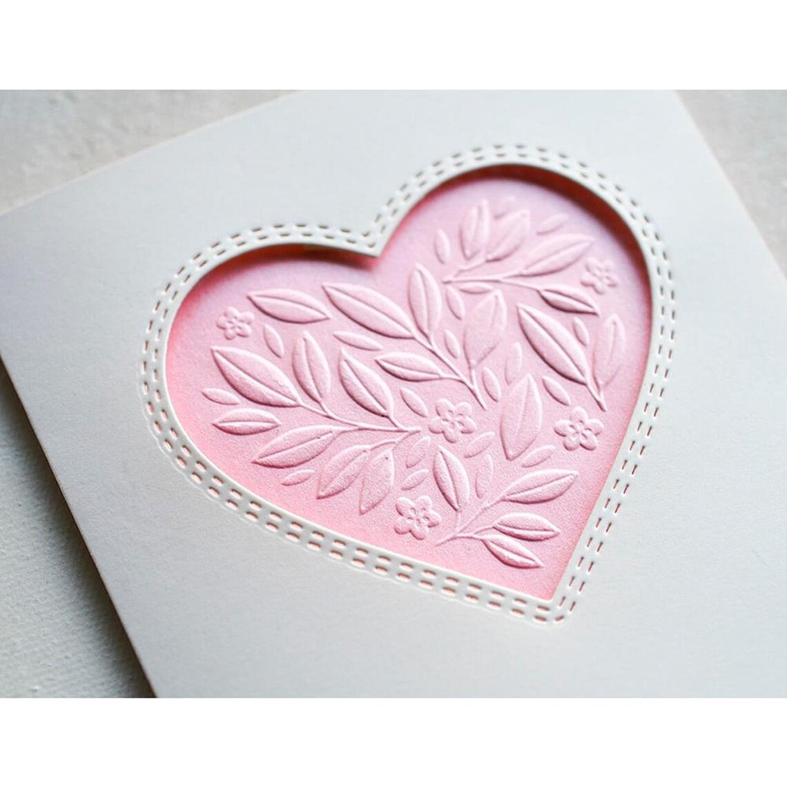 Memory Box Heart Bouguet 3D Texture Embossing Folder EF1006 - Etsy
