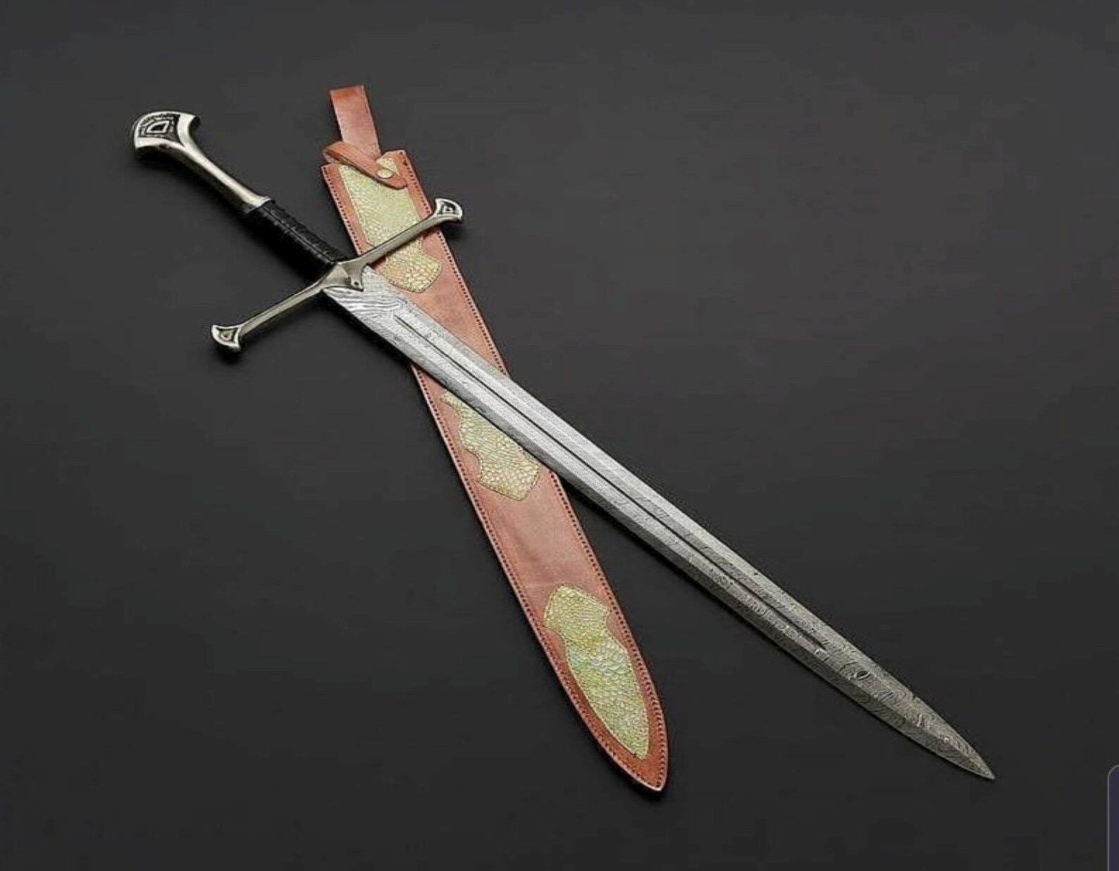 Hand Forged, Custom Damascus Steel Sword 35 Inches, Full Tang, Anduril ...