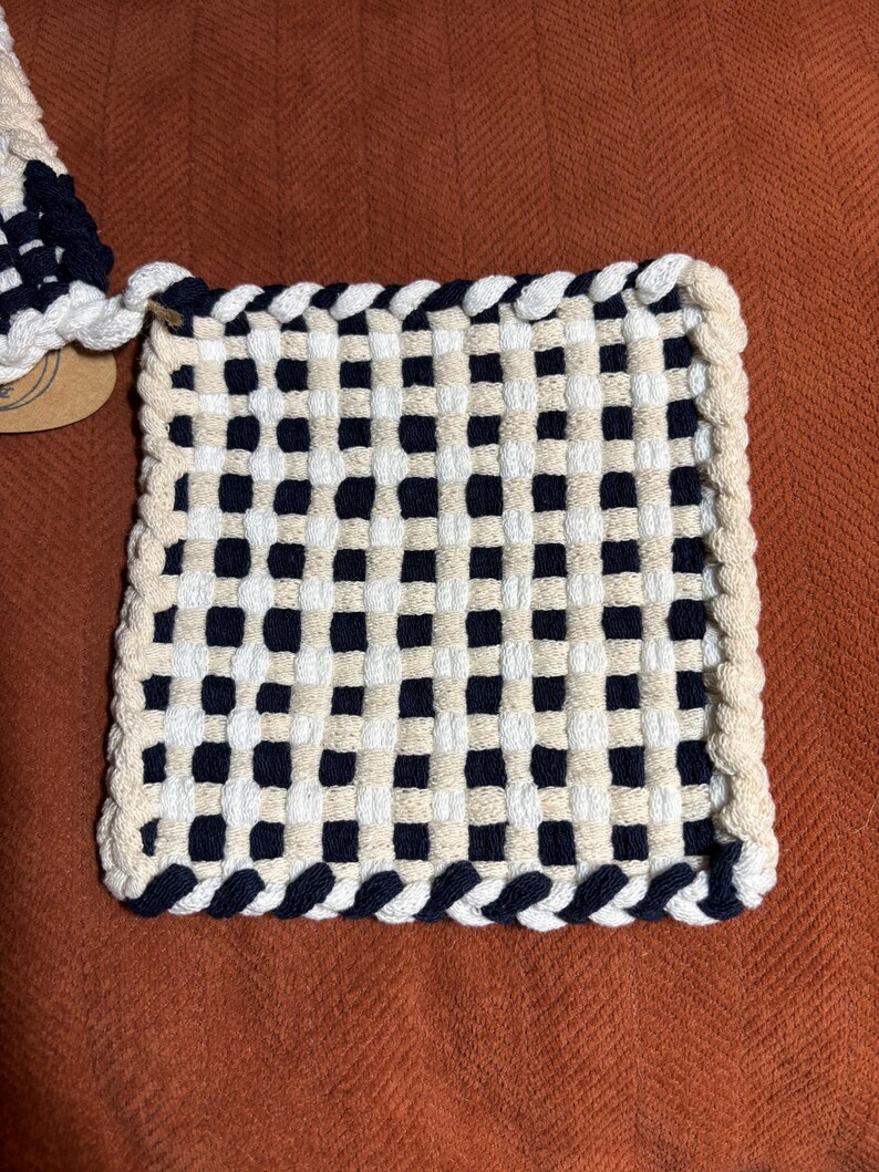 Love the Patterns of These Vintage-inspired Handmade Potholders Set of ...