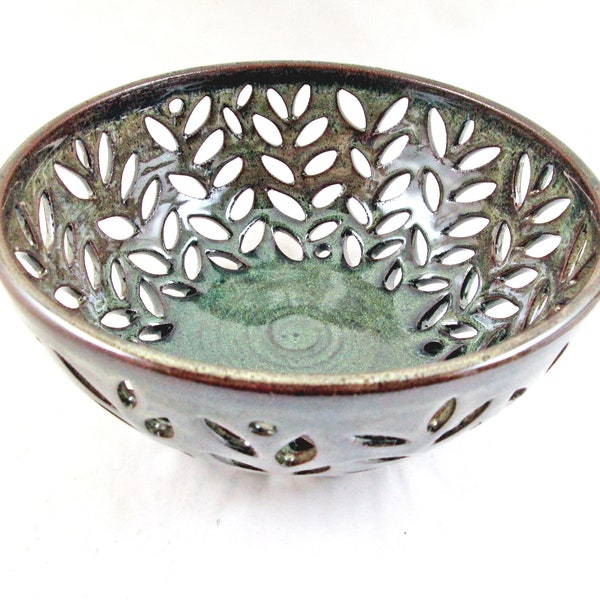 Ceramic Fruit Bowl - Etsy