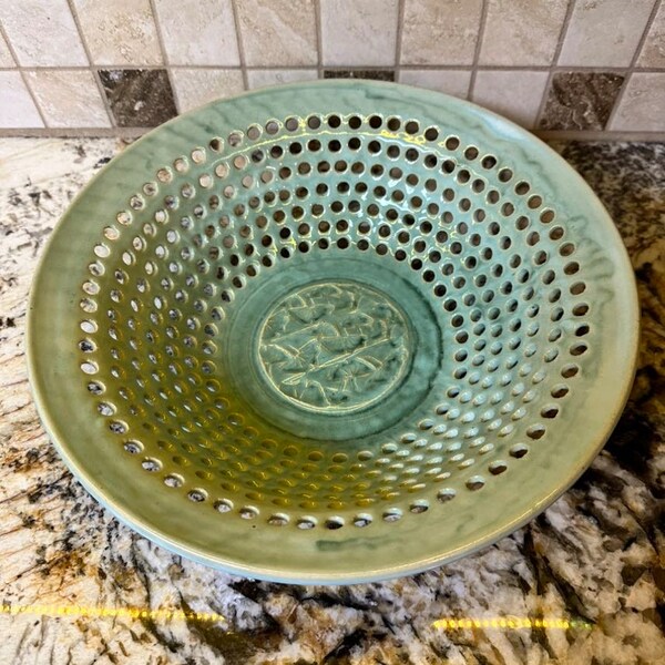 Ceramic Fruit Bowl - Etsy