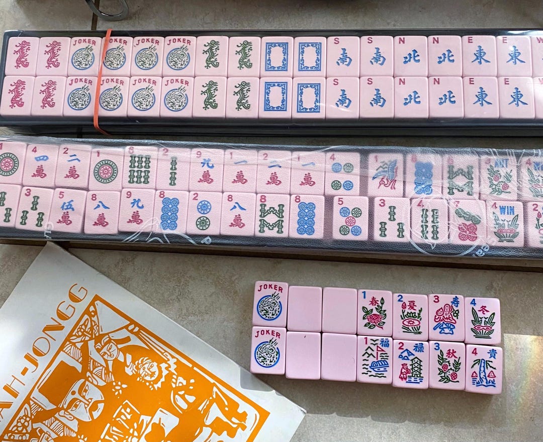 Pink Melamine Celluloid Plastic Mahjong Set 166 Pcs Beautiful Tiles ...