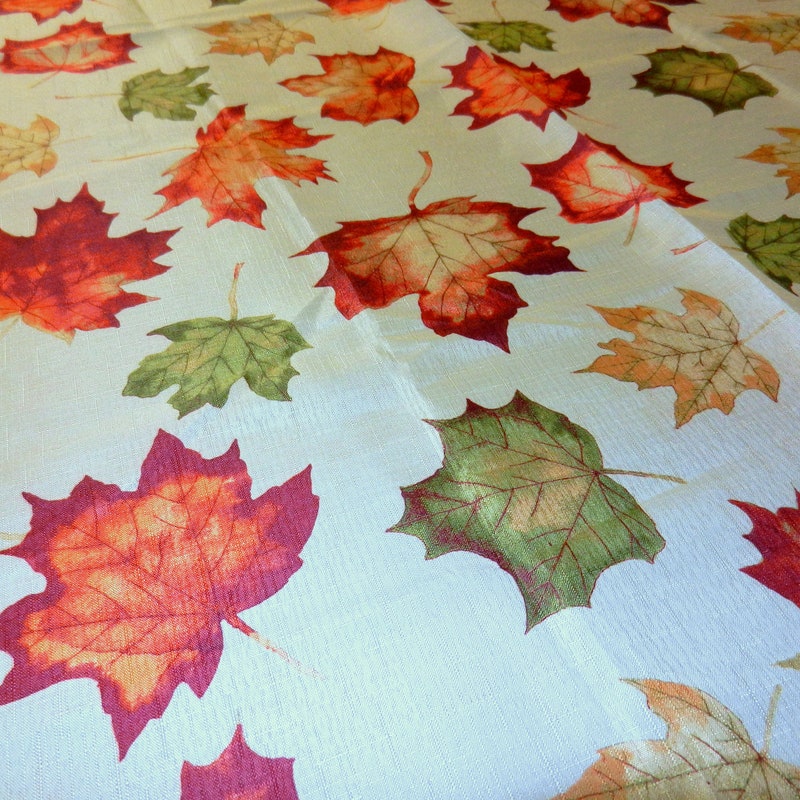 70 Inch Round Tablecloth - Etsy