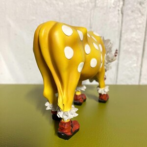 Vintage Westland Cow Parade Figurine ~ “ You Can’t Have Without a Clown ...