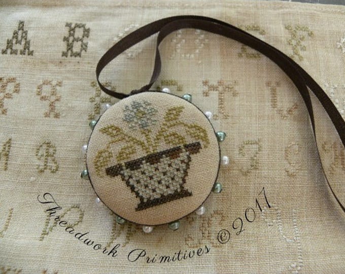Primitive Cross Stitch Pattern Common Thread Stitcher's - Etsy