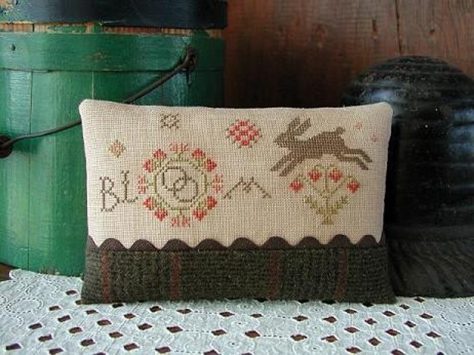 Primitive Cross Stitch Pattern BLOOM SAMPLER - Etsy