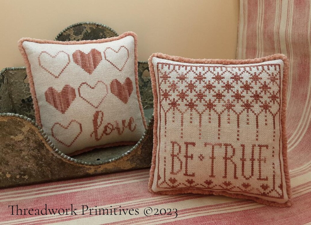 Valentine Duo ~ Primitive Cross Stitch Pattern - Etsy
