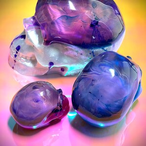 Riosresin Epoxy Resin Skulls “brainstorm About Hues” - Etsy