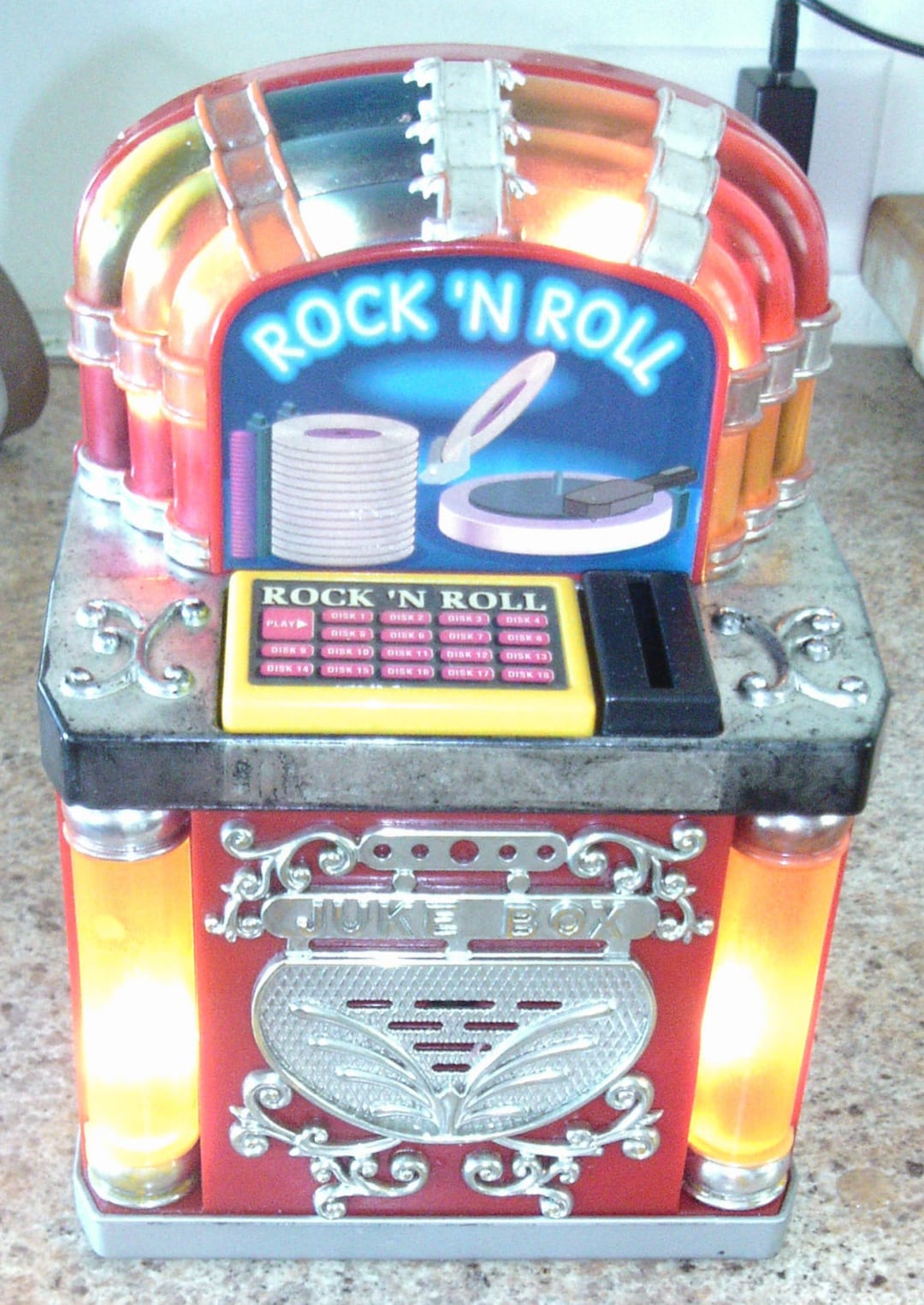 Rock -n-roll Juke Box Bank, Singing and Flashing Bank, Retro Twist and ...